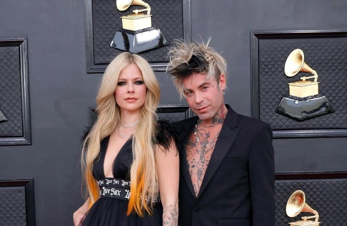 Avril Lavigne si sposa, la dedica del compagno: "Il giorno in cui ti ho ...