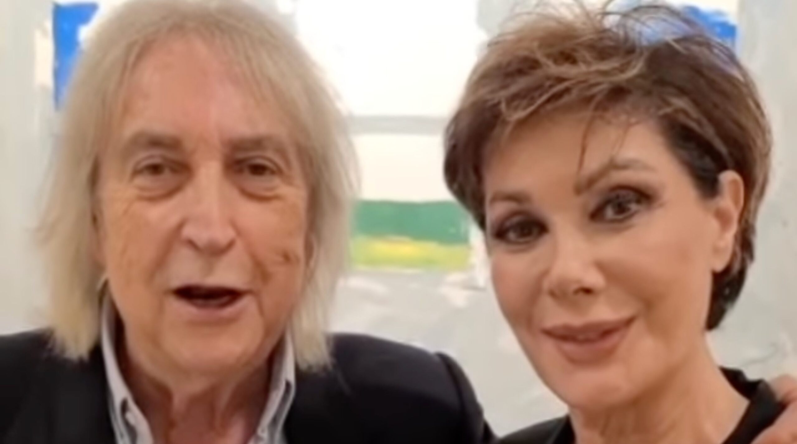 Vacanze in America, Edwige Fenech si mostra in un nuovo video: Vanzina ...