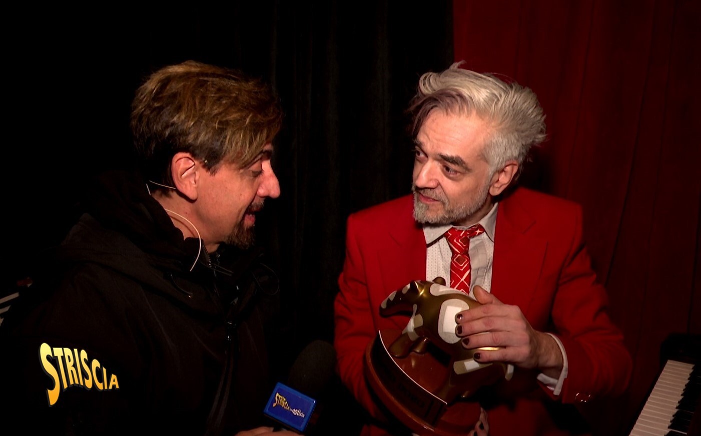 Striscia, nuovo Tapiro a Morgan: "Non ho mai minacciato Ambra, non è ...