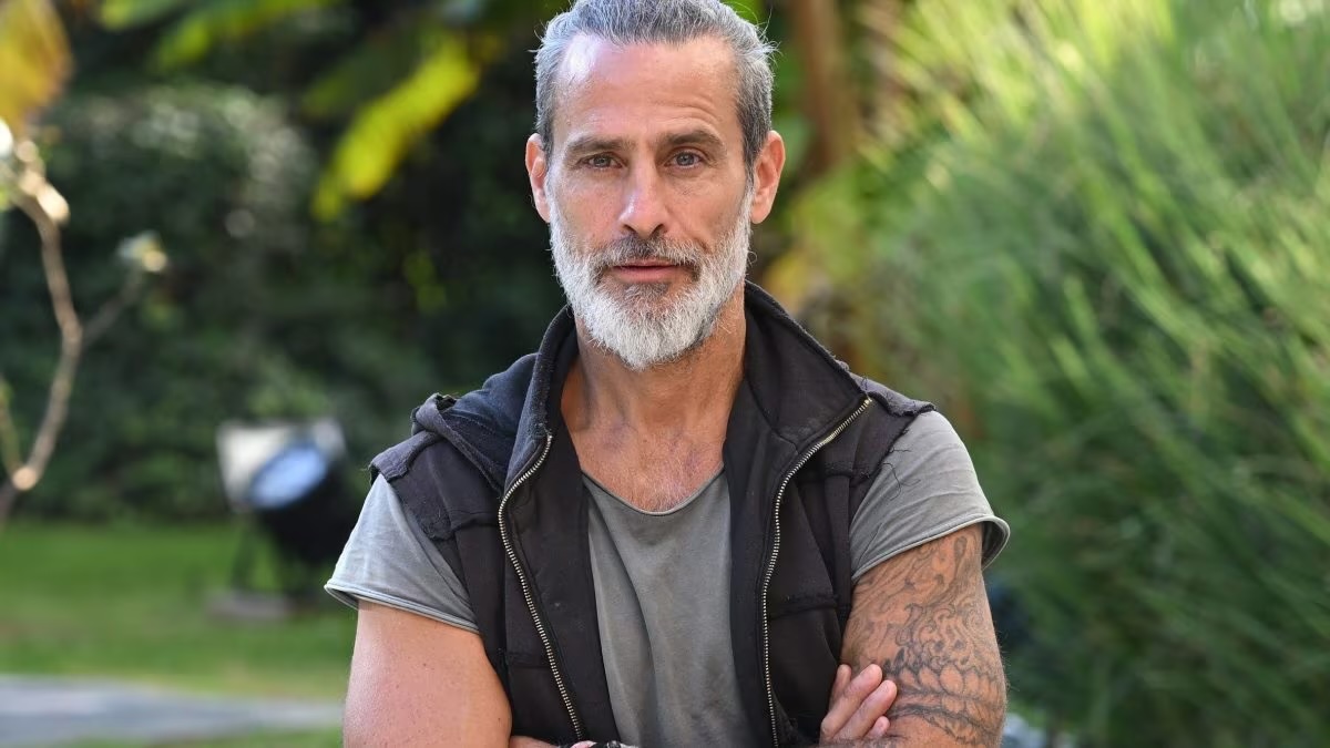 Raz Degan: «È difficile starmi dietro. Mi sveglio la mattina e penso ...